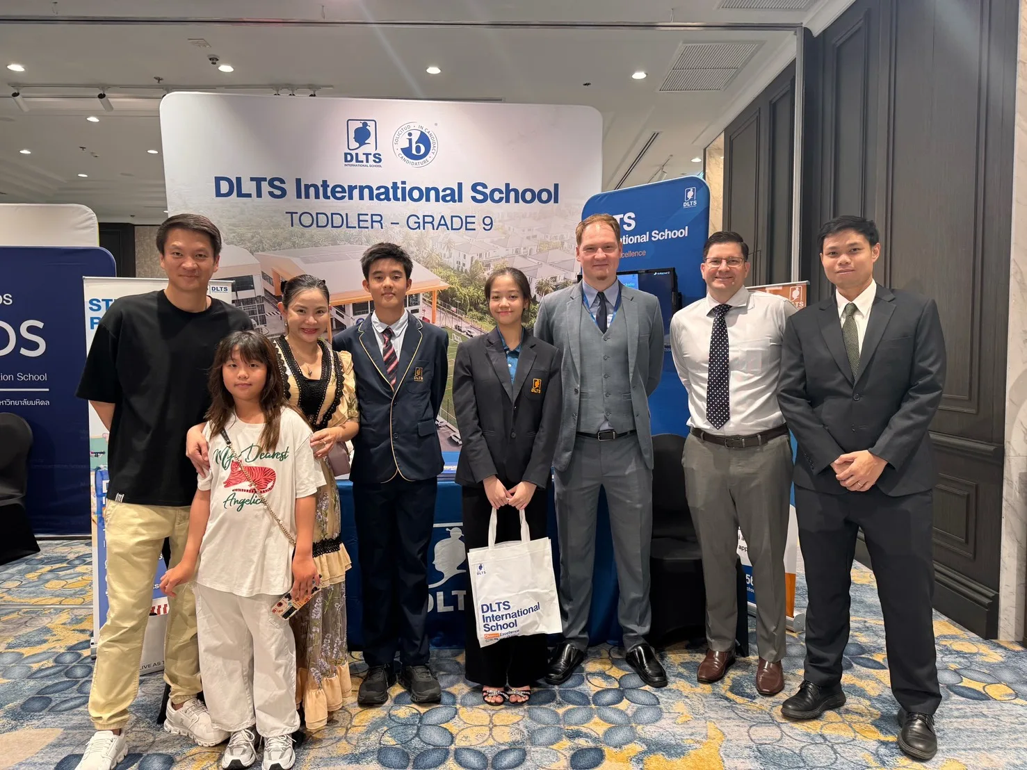 โรงเรียนนานาชาติ DLTS (DLTS International School)
